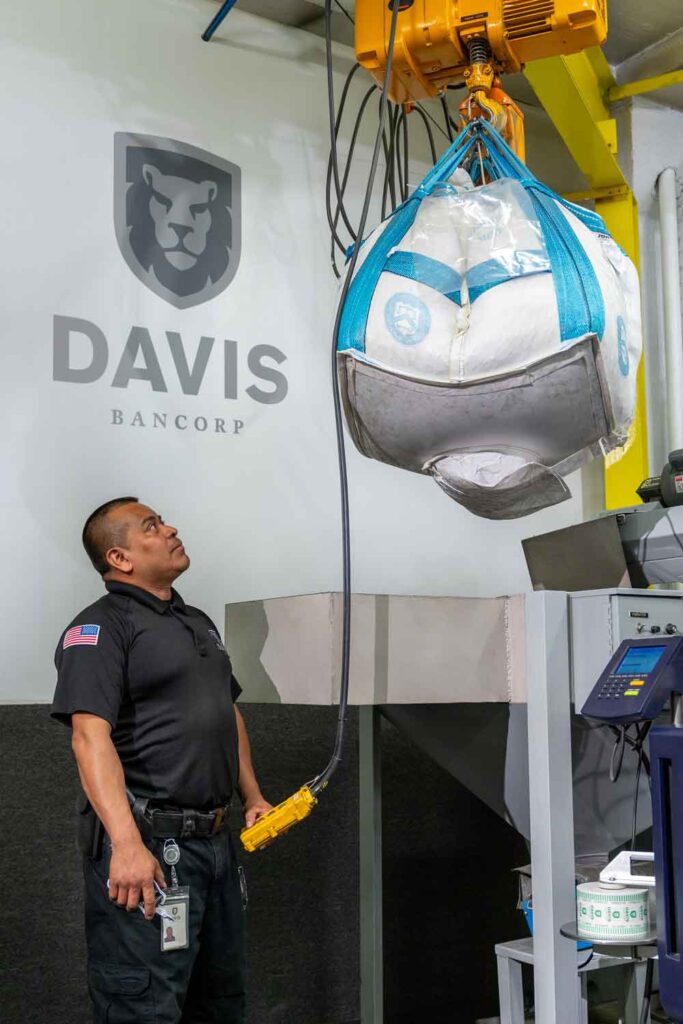 Cash And Coin Management – Davis Bancorp